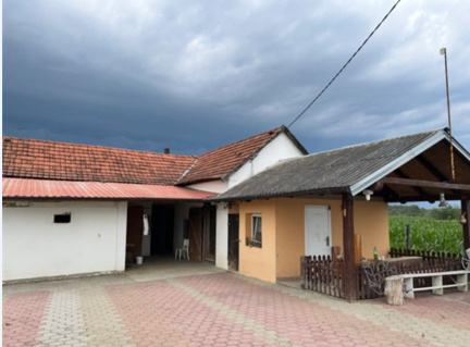 Vrbovec – kuća/objekt za prenamjenu ili poslovnu upotrebu (prodaja)