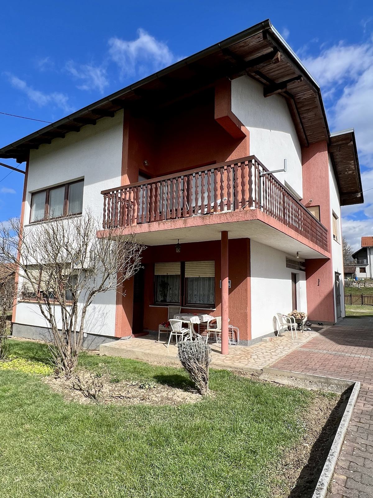Kuća Vukmanički Cerovac (prodaja)