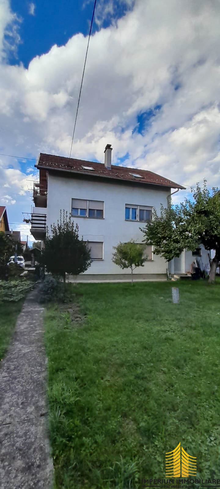 Kuća: Zagreb (Ivanja Reka), 180.00 m2 (prodaja)