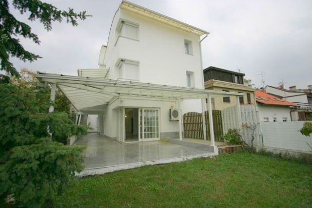 Kuća: Zagreb-Pantovčak 450 m2 (prodaja)