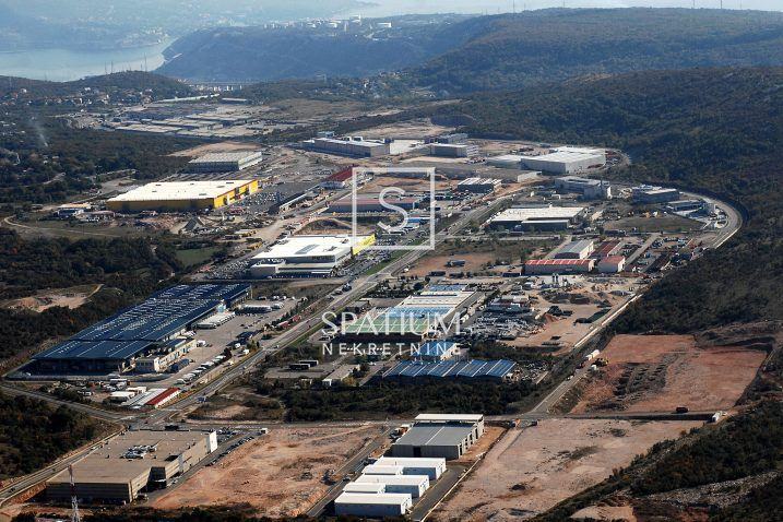 KUKULJANOVO, URED 24 M2 (iznajmljivanje)