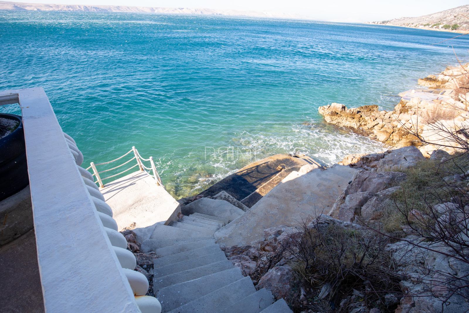 Lukovo Šugarje,prvi red do mora, ekskluzivna lokacija! (prodaja)
