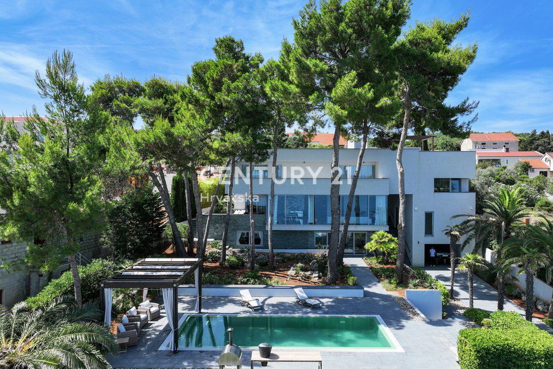 Luksuzna Vila prvi red do mora na Dugom Otoku s prekrasnim panoramskim