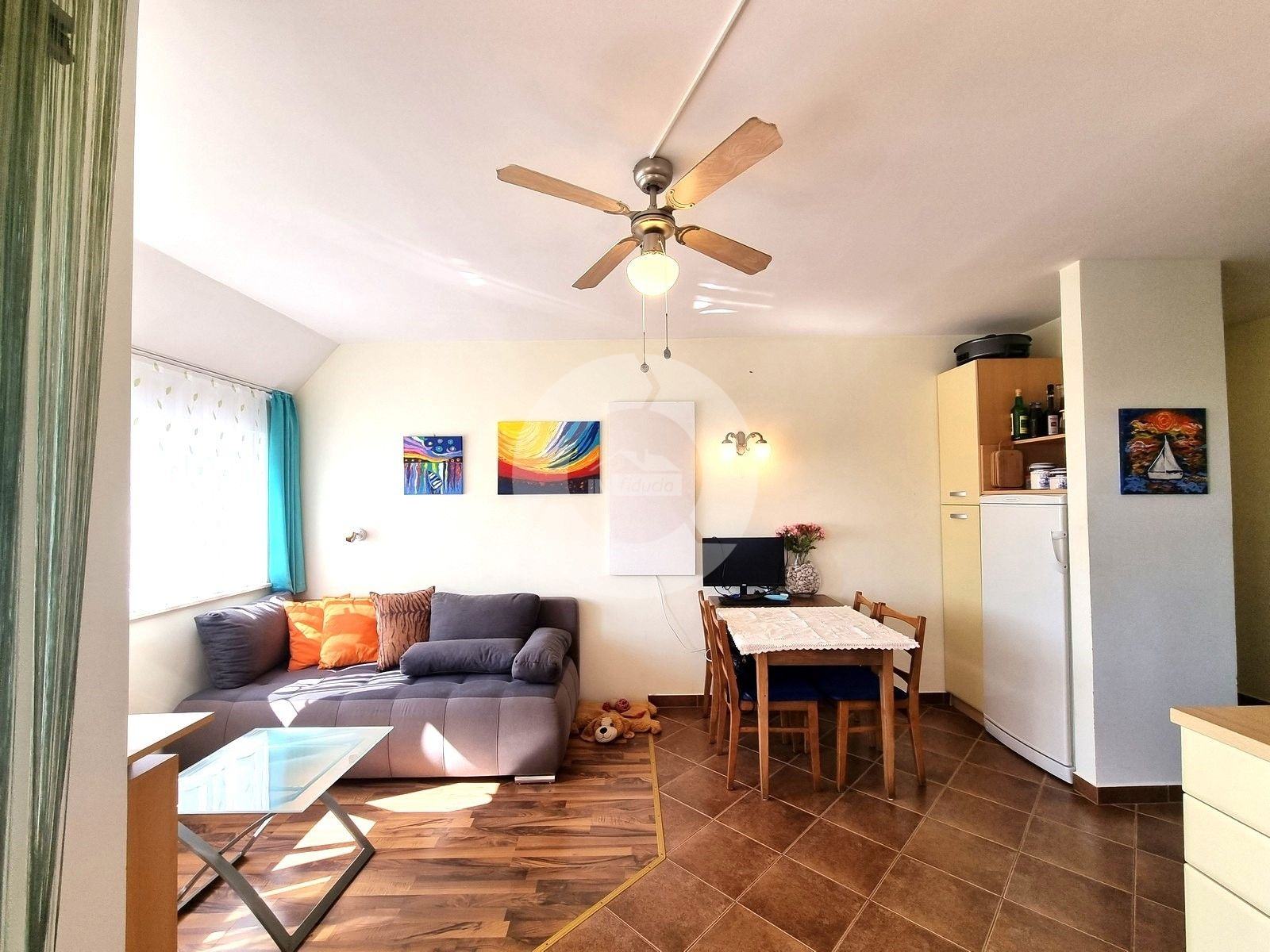 MAREDA!!! Stan na 1. katu sa 1 spavaćom sobom, 350 m od plaža (prodaja)