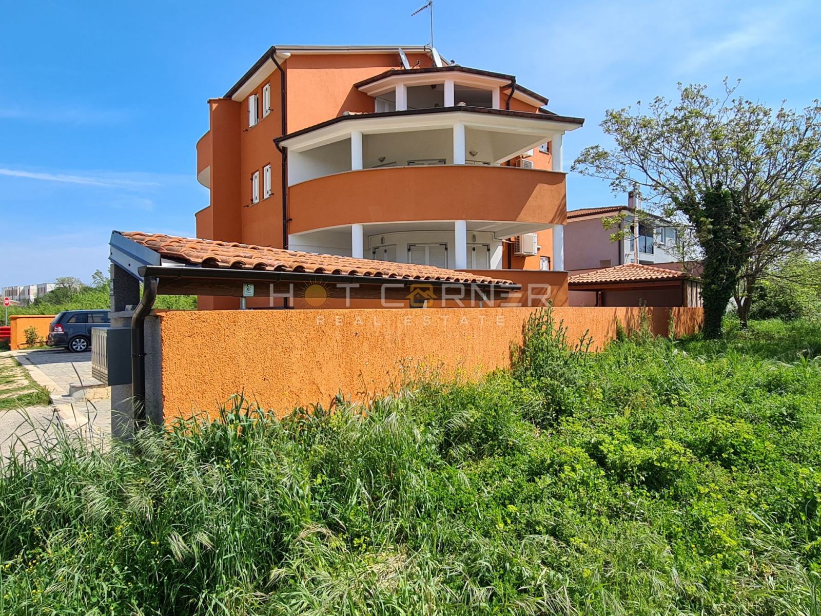 Medulin, novouređeni stan (suteren) 76 m2 (prodaja)