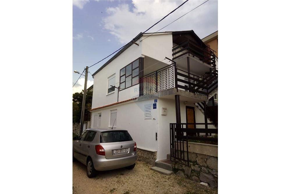 MEKA DRAGA, KRUŠEVO - KUĆA DVOKATNICA S TRI STANA (prodaja)