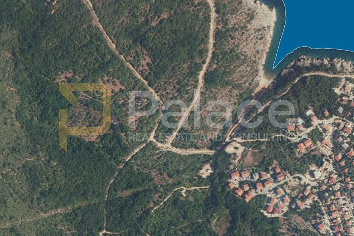 Mir i priroda na otoku Krku - zemljište 3100m²