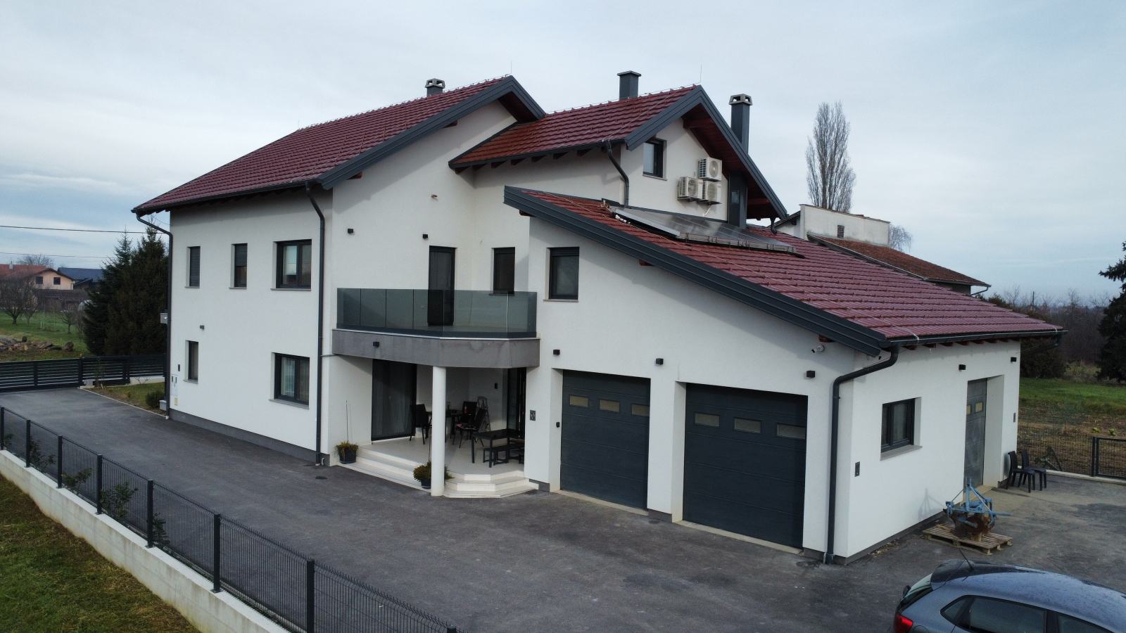 Moderna vila (422 m2) – Lukavec (okolica V. Gorice) (prodaja)