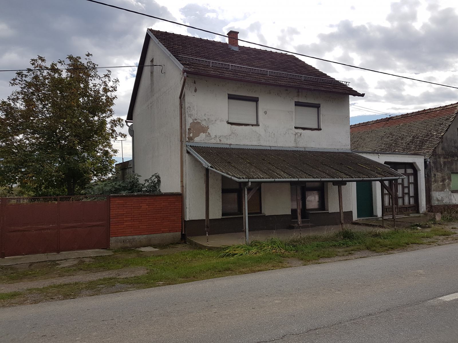 Kuća: Selci Đakovački, katnica, 396,88 m2 (prodaja)