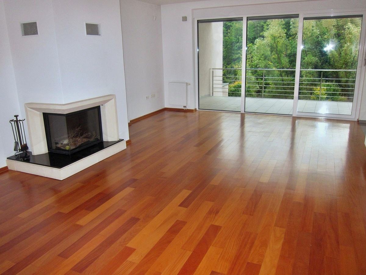 NAJAM, DELUXE 6-SOBAN, MARKUŠEVEC, 240 m2, 1300 € (iznajmljivanje)