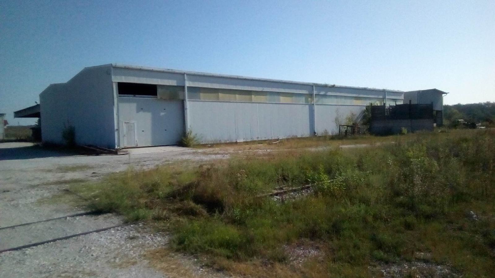 Skladište/proizvodna hala uz mogućnost proširenja(4km od autoputa ...