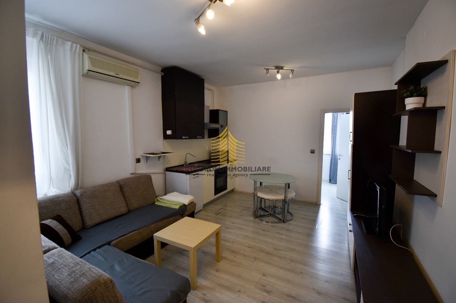 Najam, stan, Donji grad - Savska, 33m2, 620€ + Garažno mjesto ...