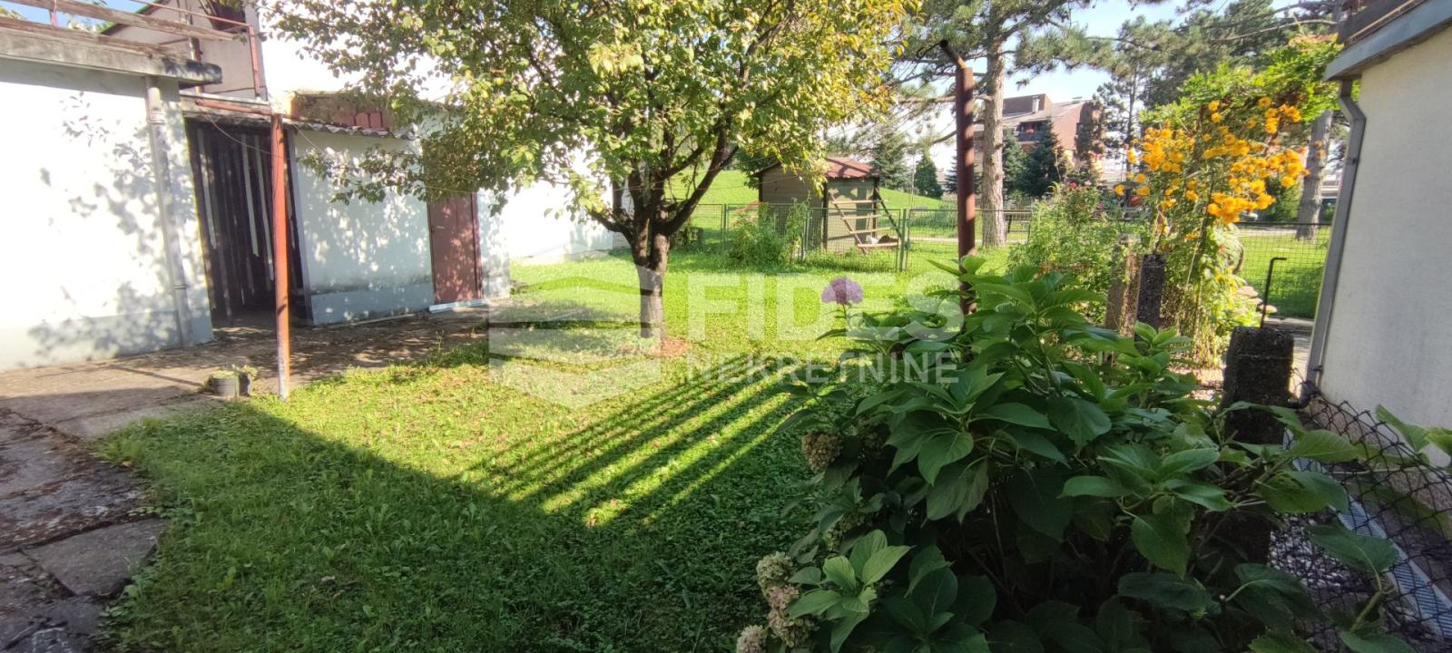 OBOJ, VISOKA PRIZEMNICA, 80 M2, 100.000 €. (prodaja)