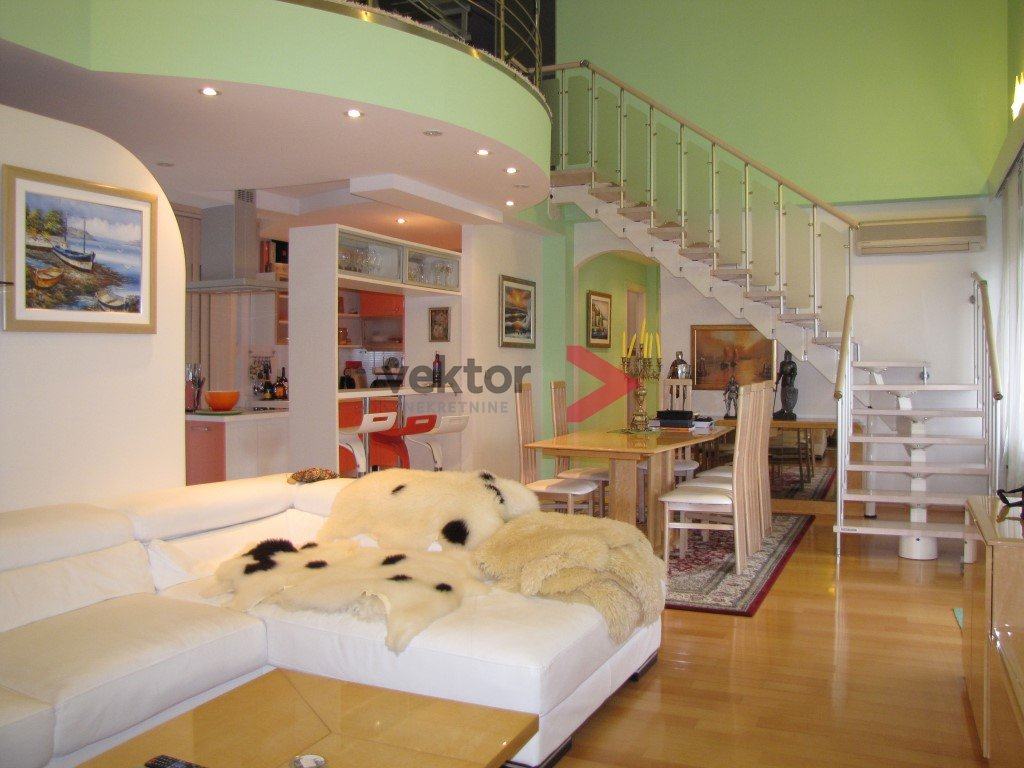 Opatija, fantastičan stan 200m od mora (prodaja)