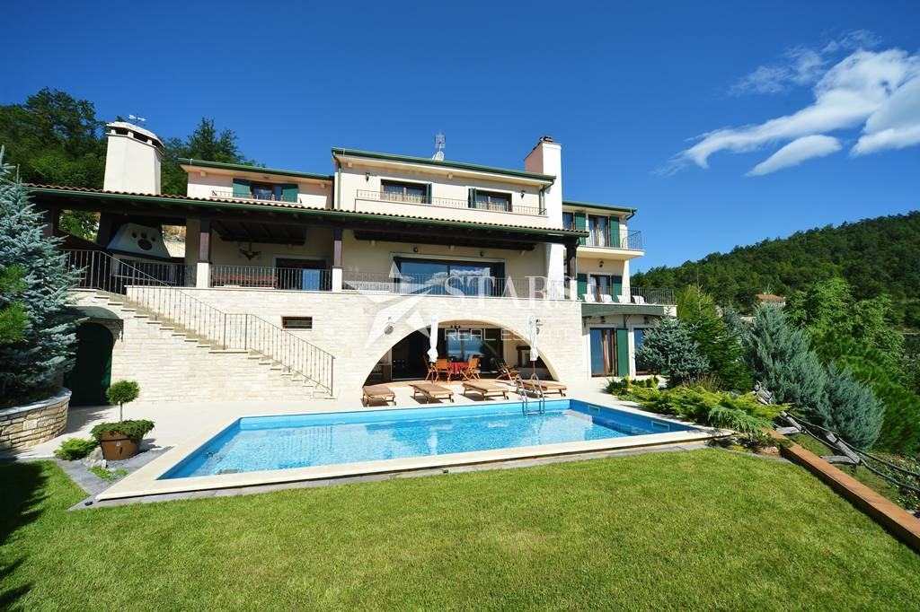 Opatija, Rukavac Vila s pogledom na Kvarner (prodaja)