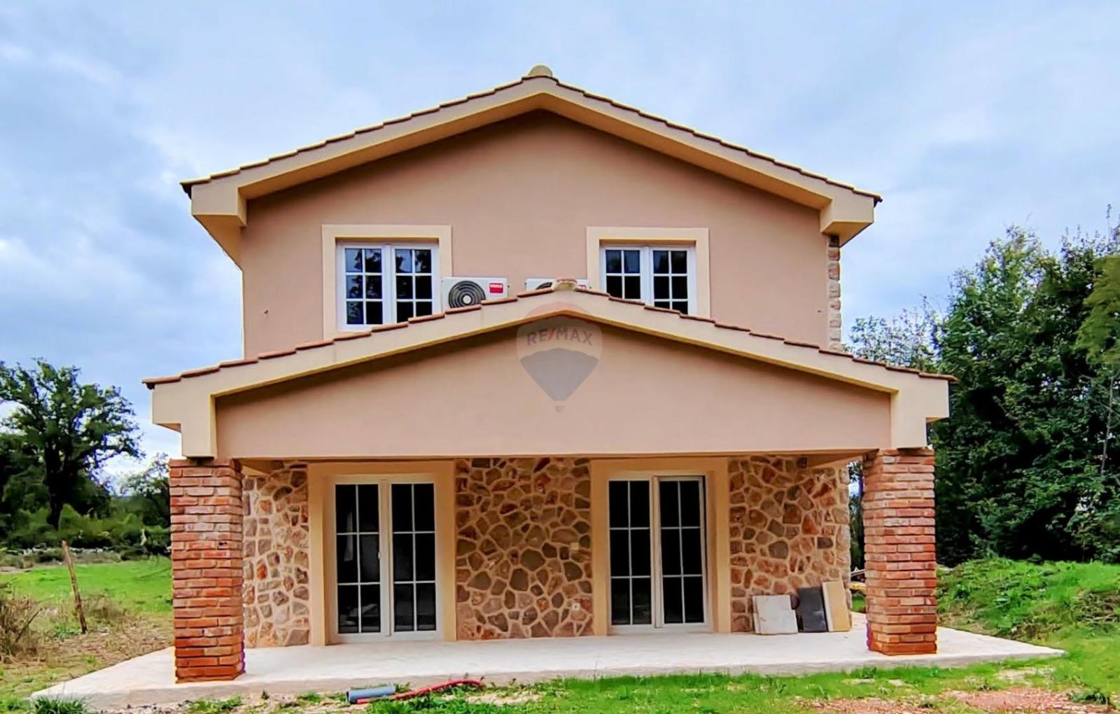 OTOK KRK,dvije kuće sa bazenima na prodaju (prodaja)