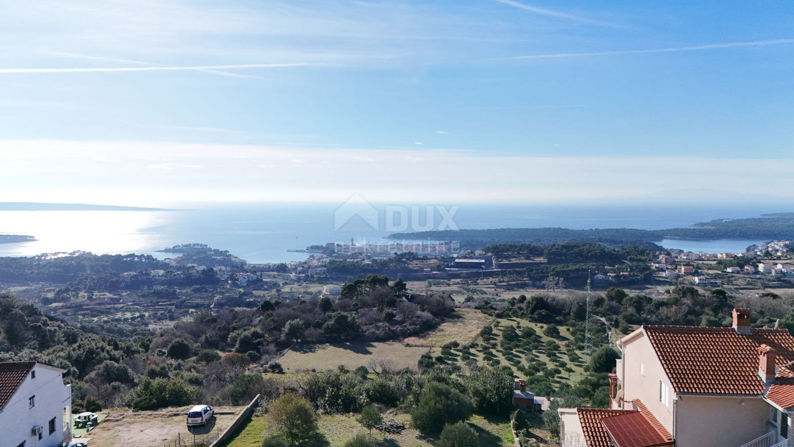 OTOK RAB, MUNDANIJE - Građevinsko zemljište s jedinstvenim pogledom na