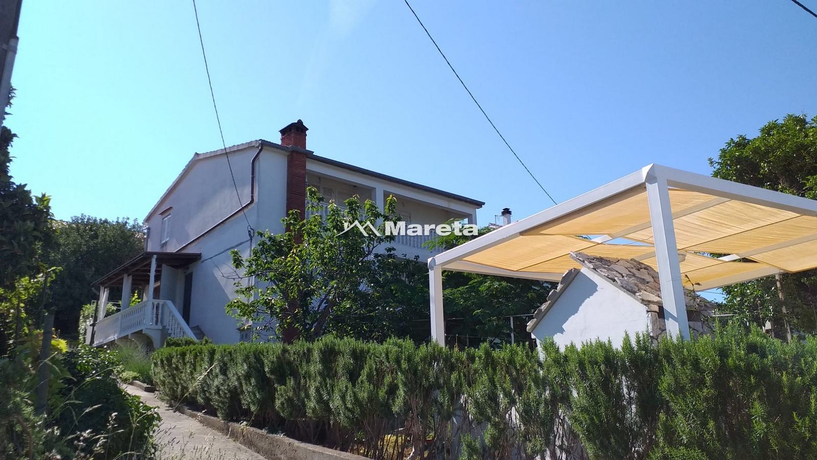 OTOK RAVA, KUĆA SA 5 APARTMANA PRVI RED DO MORA!!! (prodaja)