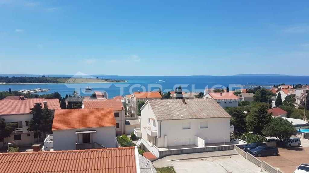 Pag, Novalja - dvosobni stan 61m2 (prodaja)