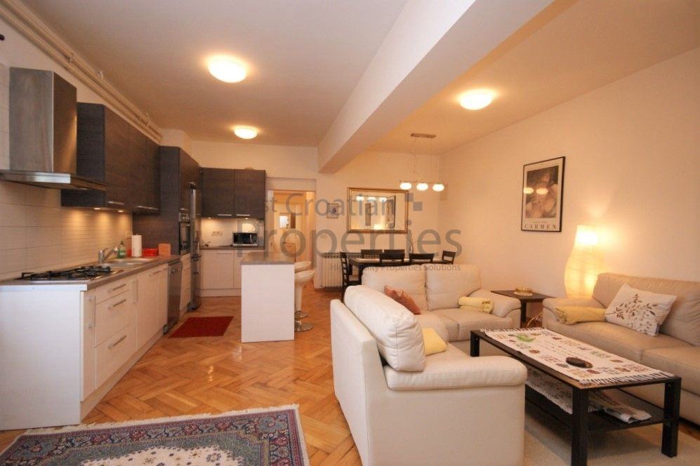 PANTOVČAK (V.Vouka) - LIJEP, KOMFORAN 3-SOB. STAN od 90m2 + VRT + VPM ...