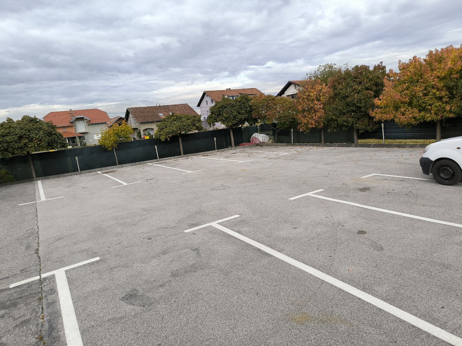 Najam prostora Zagreb (Soblinec),Parking-ograđeno, uz autoput