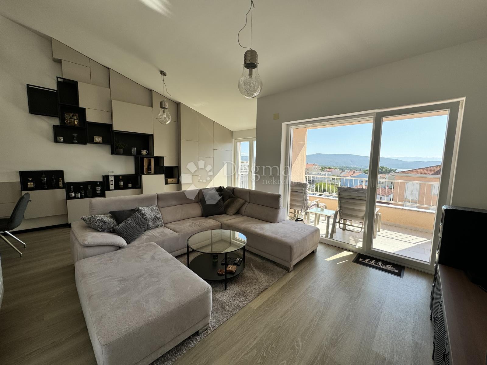 PENTHOUSE grad Krk 130m2 (prodaja)