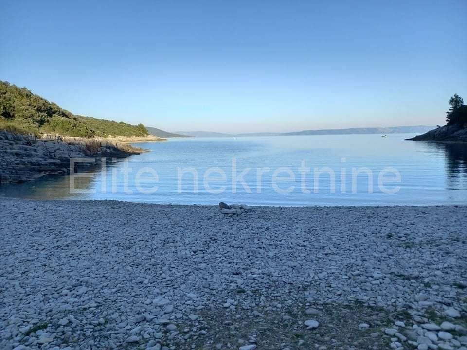 Peruški - zemljište