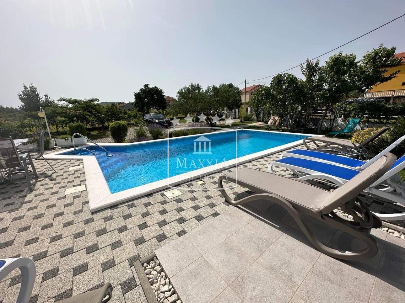 Podgradina - VILLA imanje 1683m2 bazen! 497000€ (prodaja)