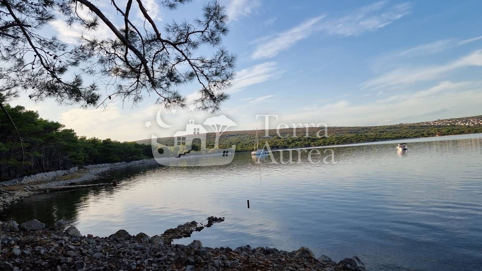 Poljoprivredni teren Prniba, grad Krk