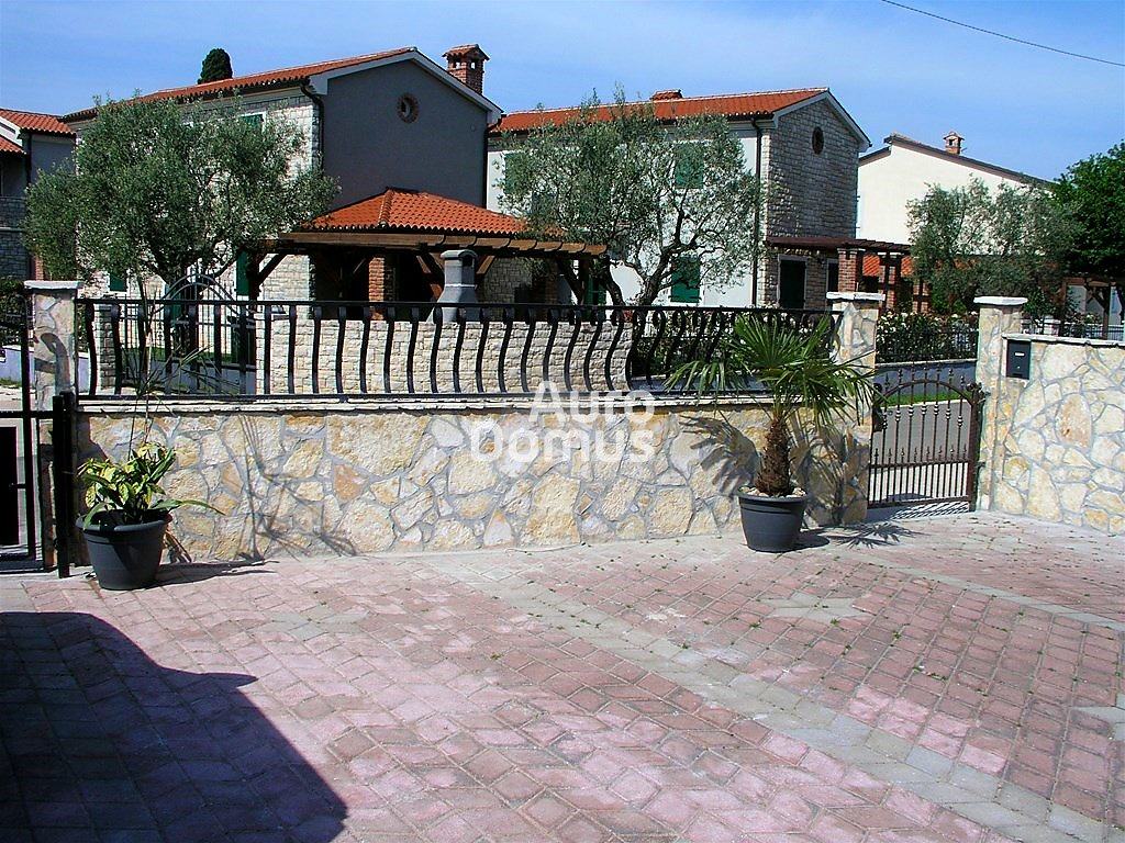 Poreč, Buići, samostojeća kuća, 115m2 (prodaja)