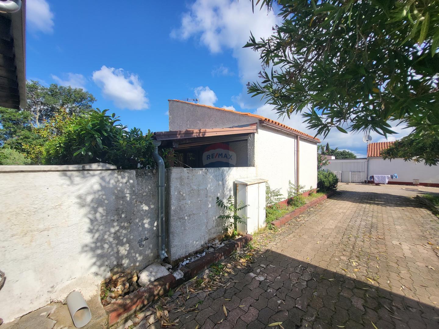 Poreč, Červar Porat, prizemnica blizu plaže (prodaja)