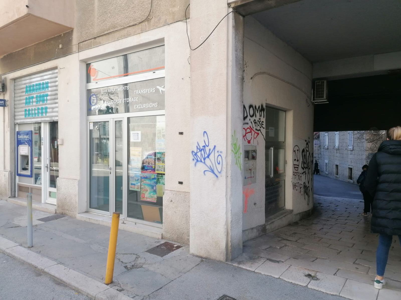 Poslovni prostor: Split, centar, 40 m2 (iznajmljivanje)