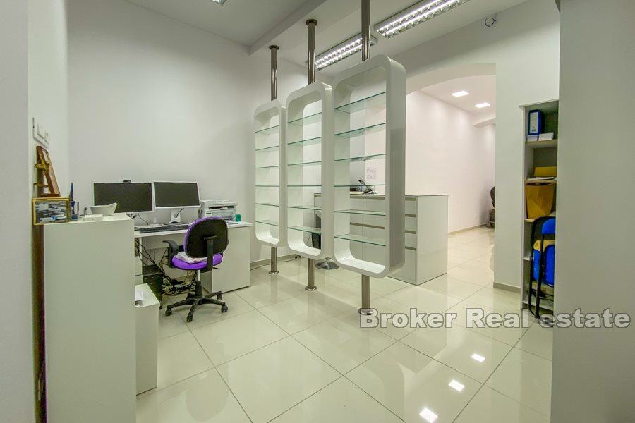 Poslovni prostor, Split centar, 44m2 *** (iznajmljivanje)