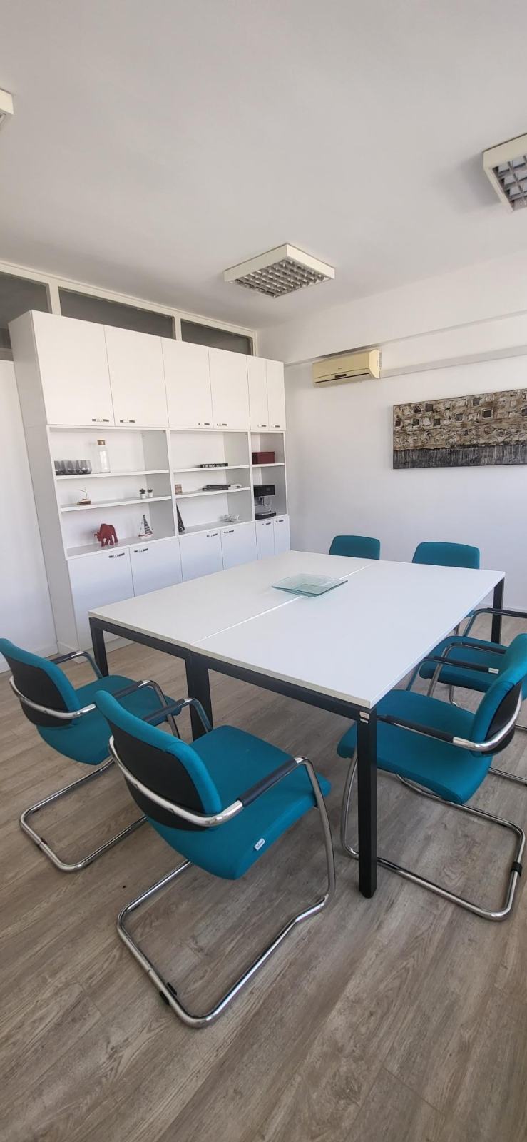 Poslovni prostor: Zagreb .SLAVONSKA AV., ured, 80 m2 (iznajmljivanje)