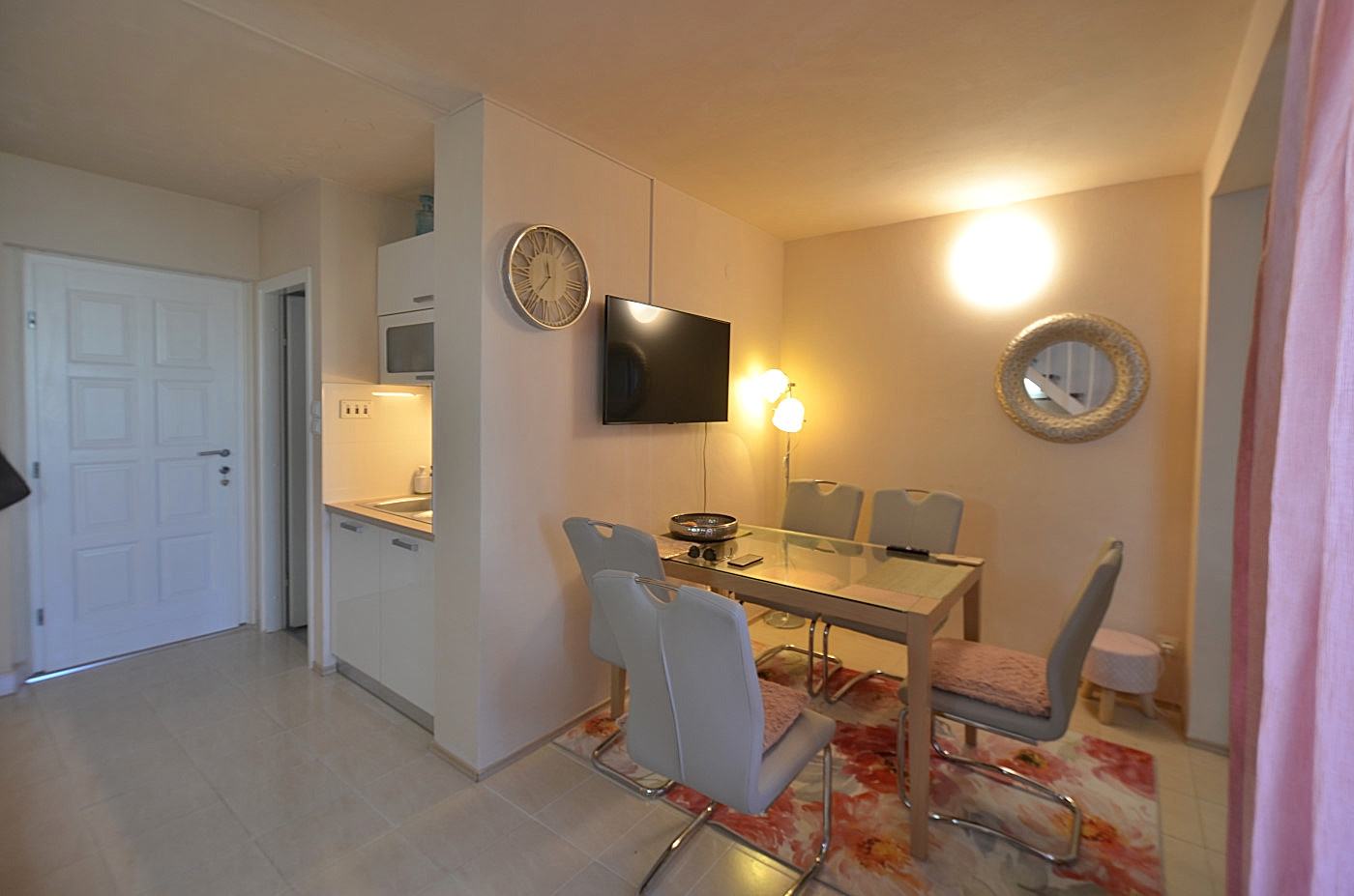 Dvoetažni apartman blizu plaže - Mareda kod Novigrada