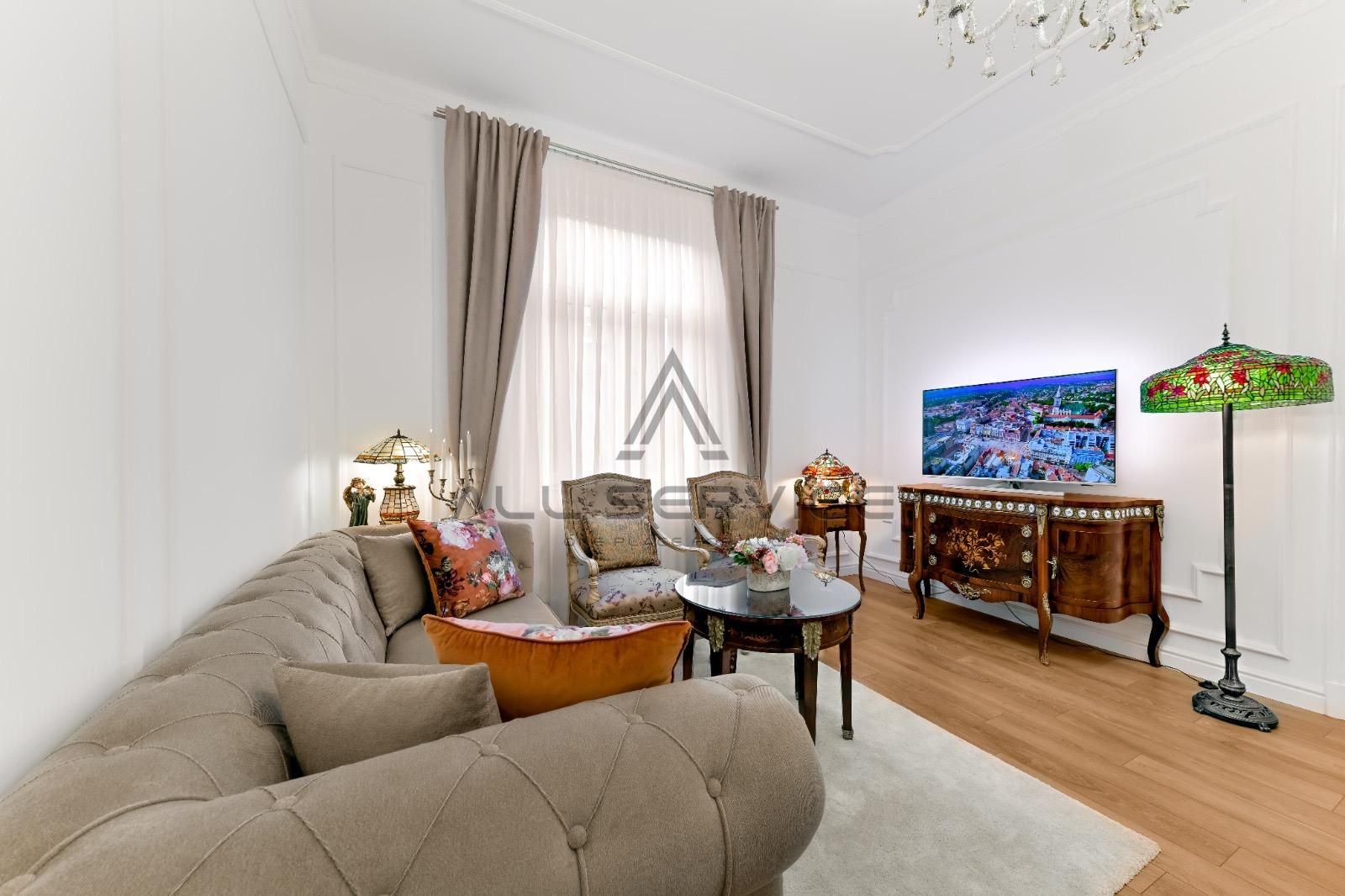 Predivan luksuzan stan u strogom centru Zagreba (prodaja)