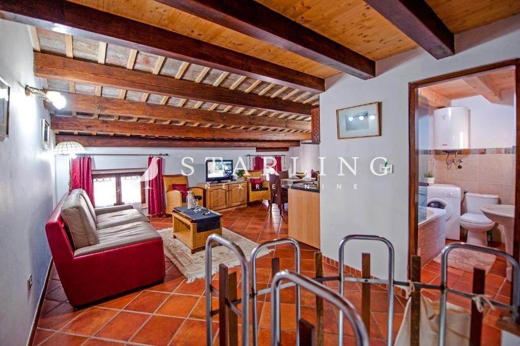 PRODAJA, KUĆA, ROVINJ, CENTAR, 156 M2