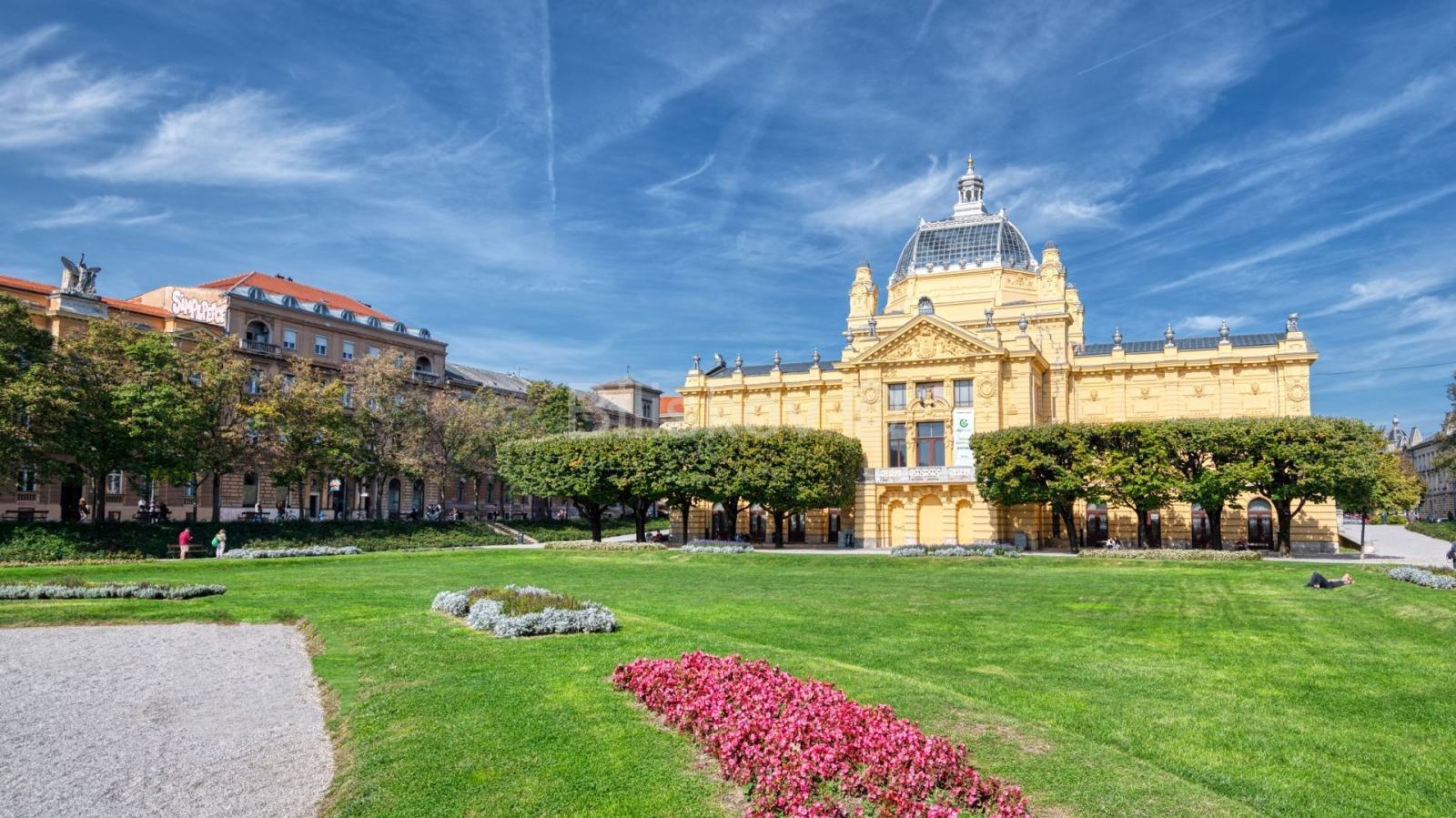 Prodaja, Zagreb, Donji grad, Tomislavov trg, restoran (prodaja)