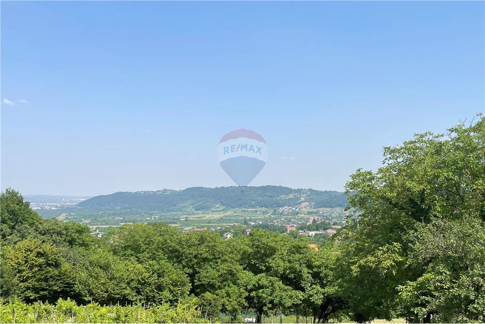 Prodaja: zemljište 2864 m2 Mala Rakovica, Samobor