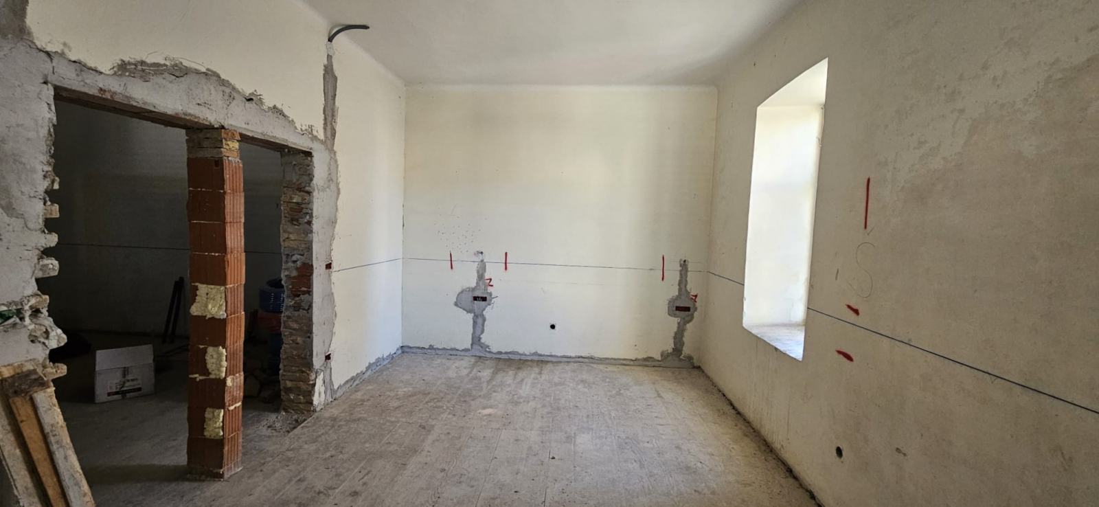 Prostran stan 69m2 sa garažom na izvrsnoj lokaciji u Puli (prodaja)