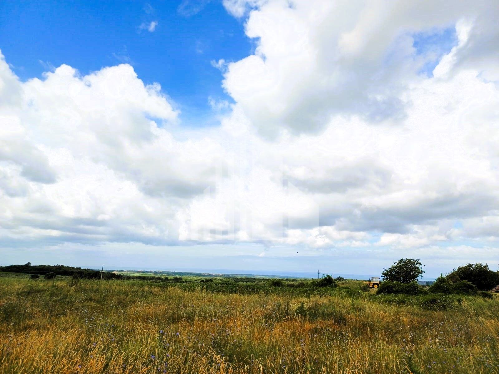 Prostran stan u mirnoj okolici Poreča, DB+3SS, 1 PM - POVOLJNO (prodaja)