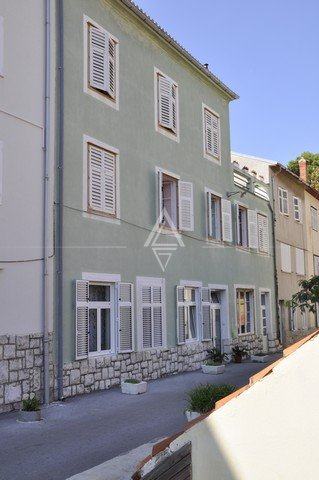 RAB, CENTAR, KAMENA VILA (prodaja)