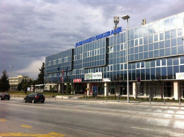 Razne namjene / zgrada JADRANSKOG OSIGURANJA 24 m2 (prodaja)