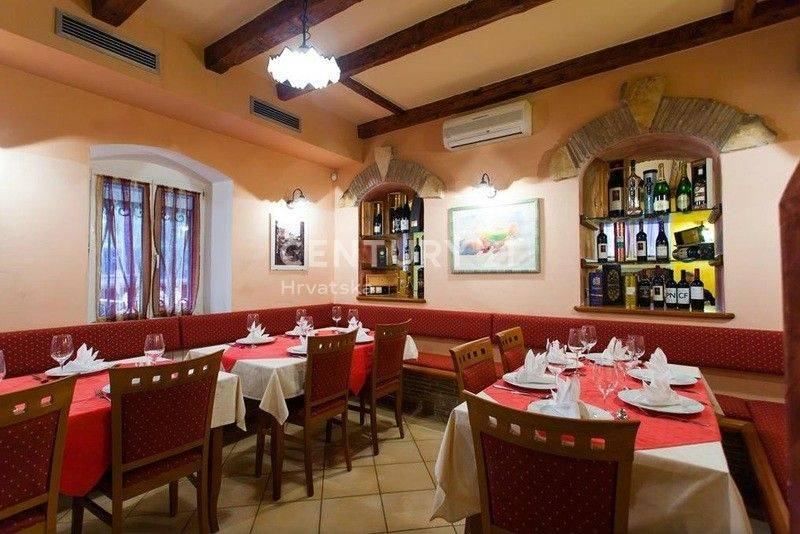 POREČ, POSLOVNI PROSTOR, RESTORAN KRAJ MORA (prodaja)