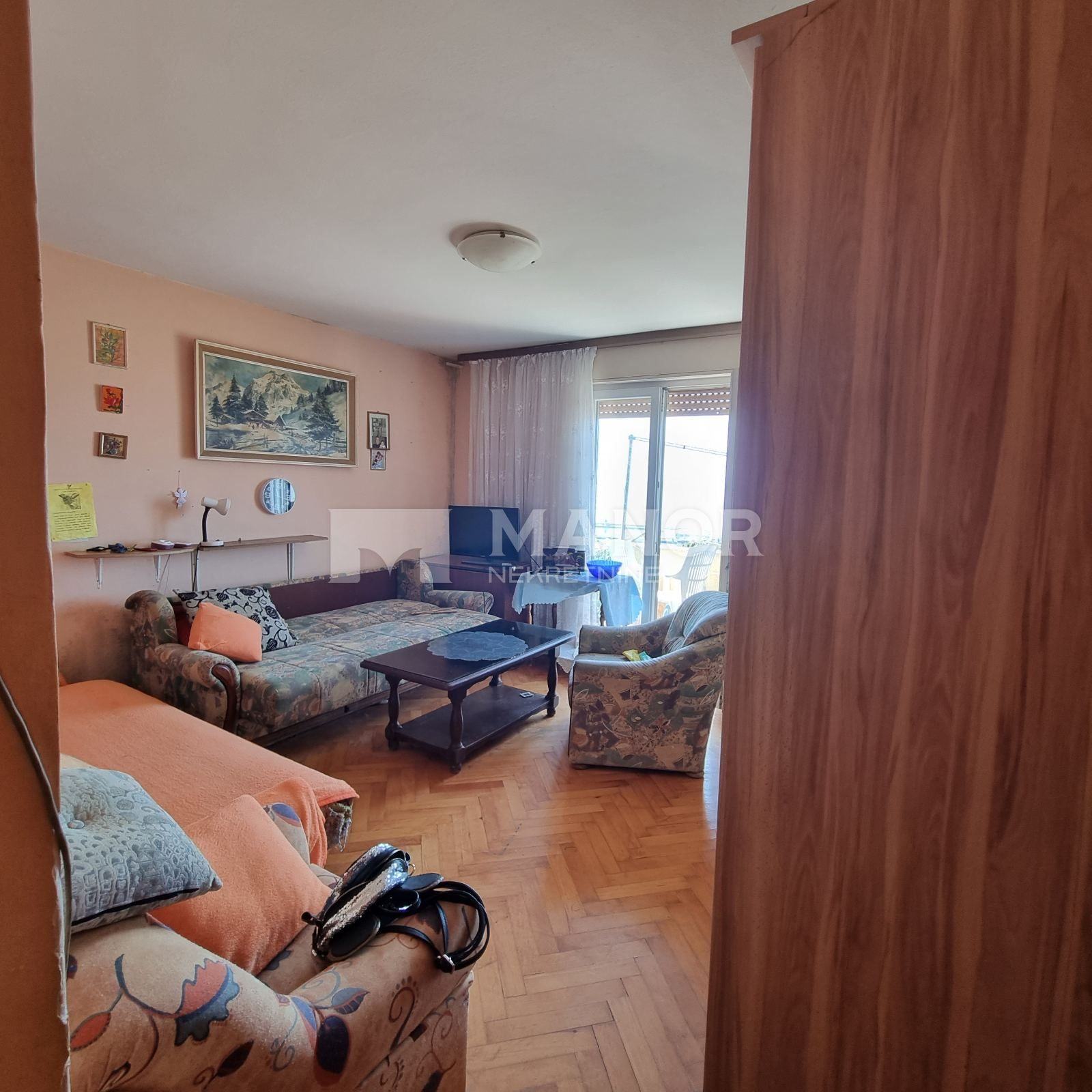 RIJEKA, BELVEDER - 2S KL stan za adaptaciju, pogled na more (prodaja)