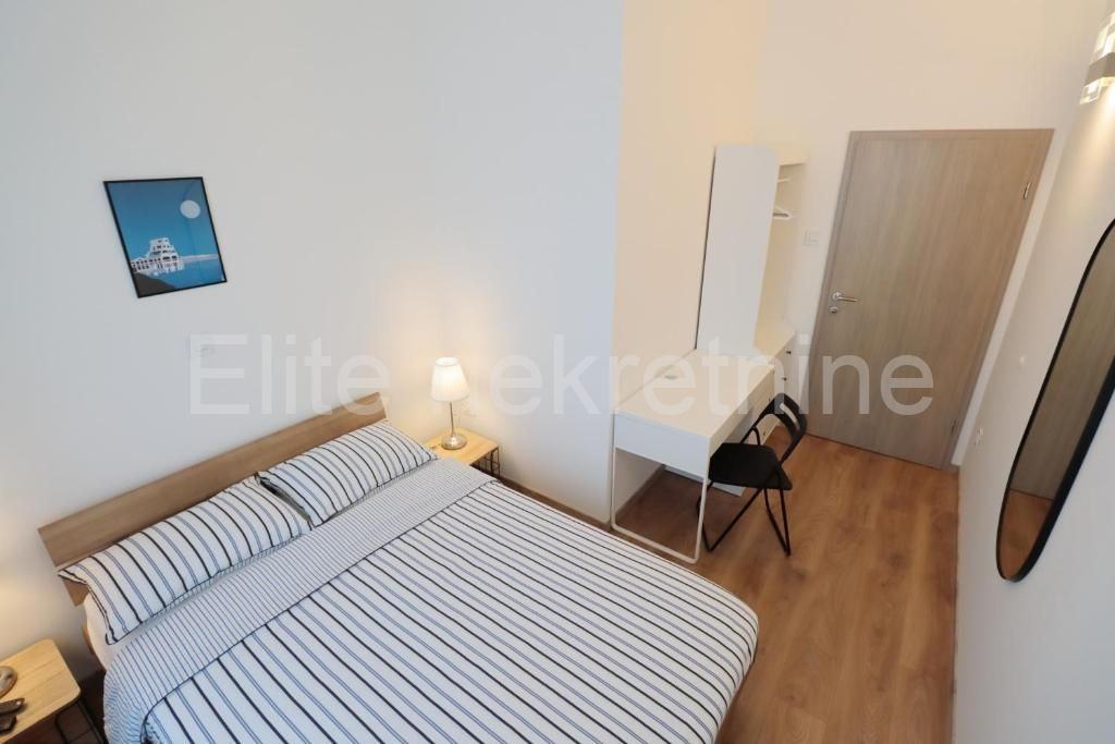 Rijeka, centar - najam stana, 60 m2, dvosobni s dnevnim boravkom ...