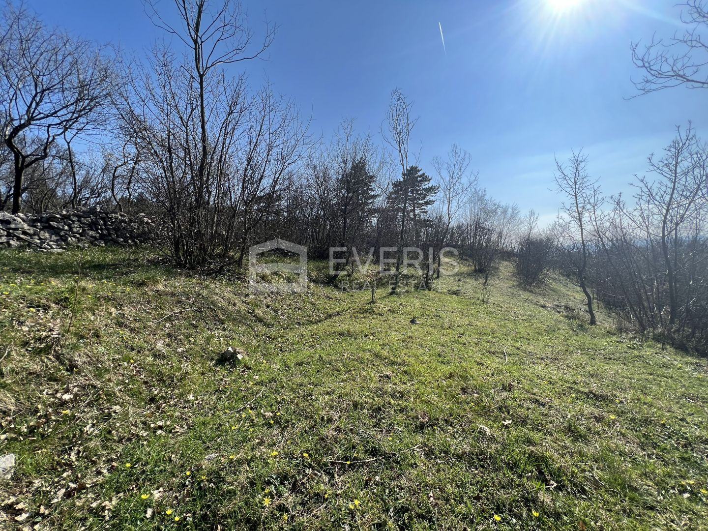 Rijeka, Grad Grobnik, građevinsko zemljište 3,504 m2