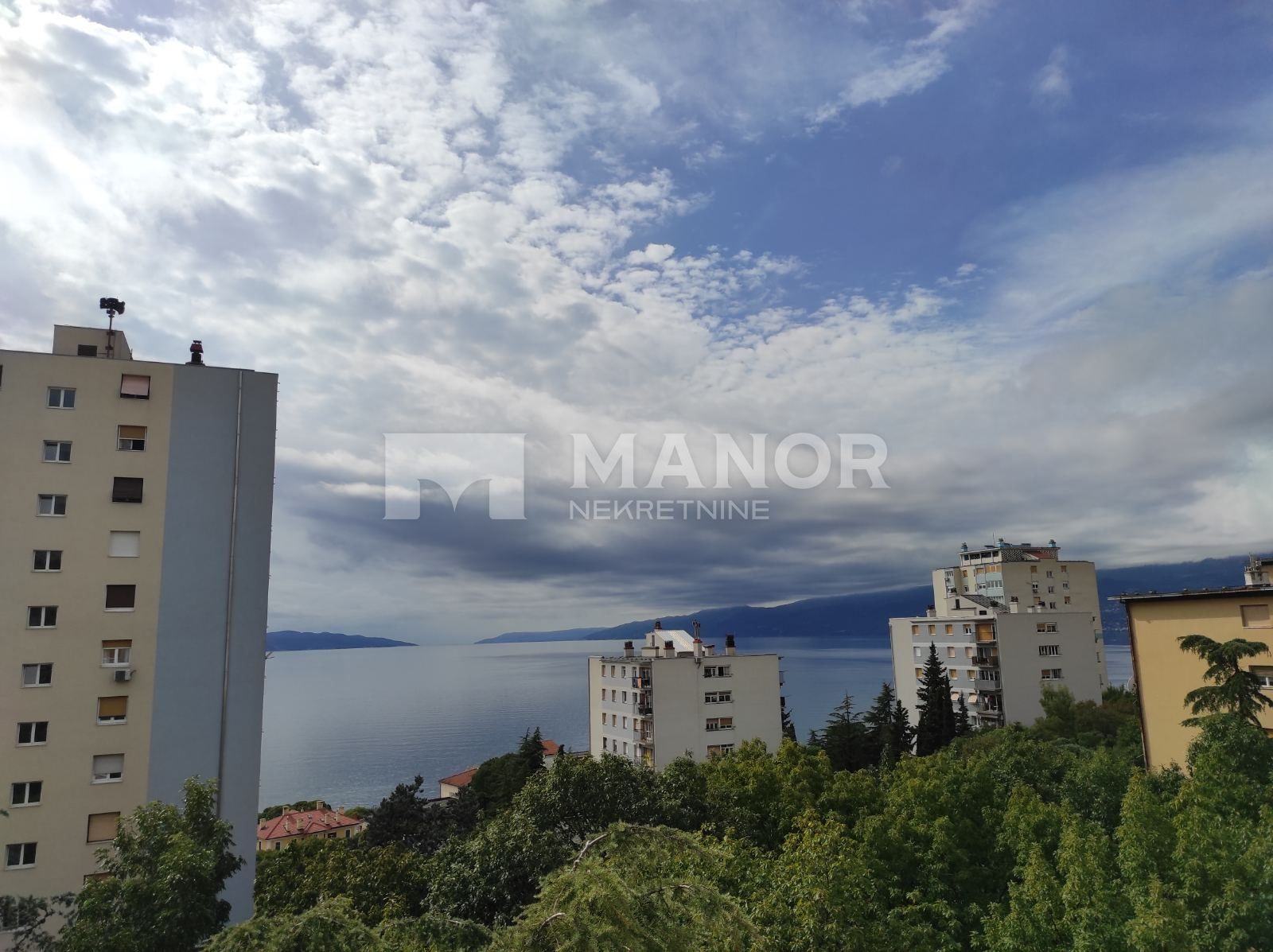 RIJEKA, KANTRIDA - 2S+DB stan, pogled na more (prodaja)