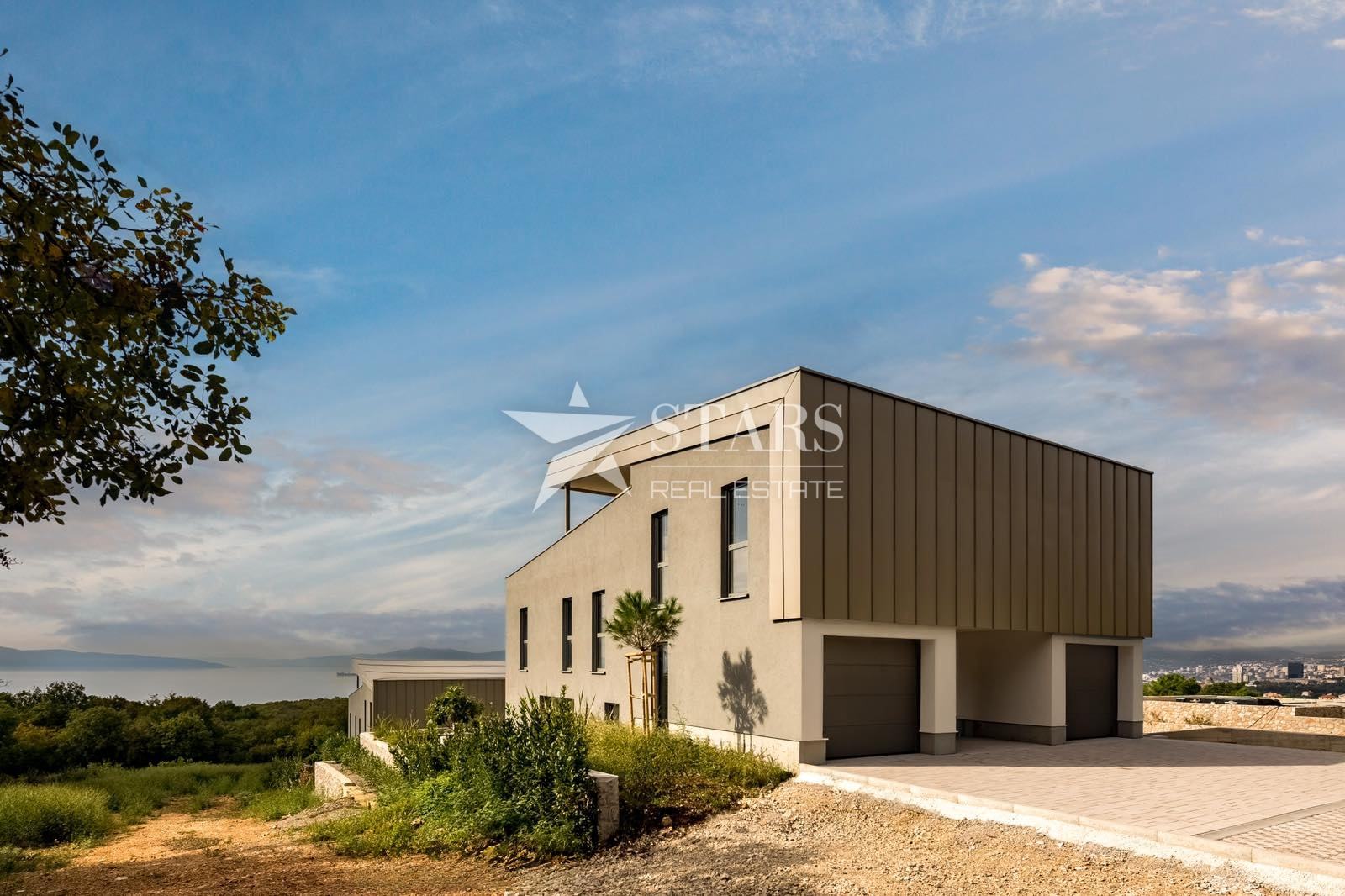 Rijeka,Kostrena - Ekskluzivan stan u novogradnji (prodaja)