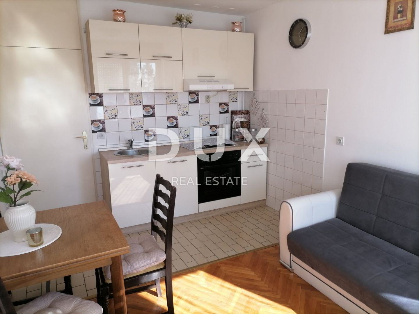 RIJEKA, KRNJEVO - 1S+DB s lođom i pogledom na more (prodaja)